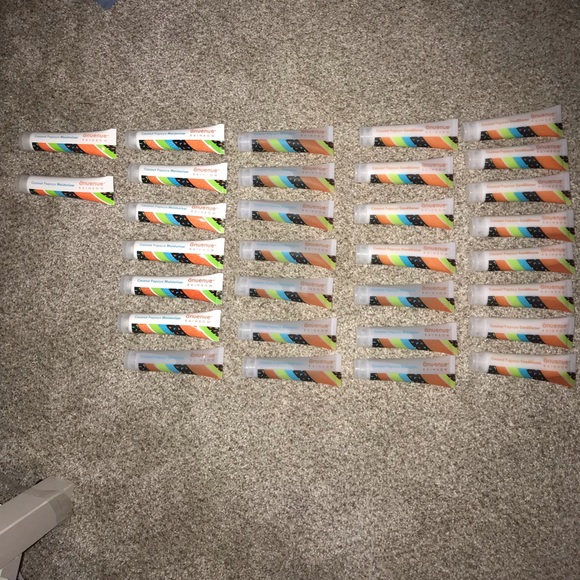 anuenue Rainbow | Hair | Hawaiian Village Anuenue Rainbow Coconut Papaya Shampoo Conditioner ...